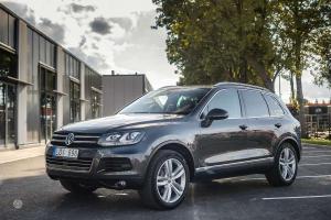 Pelēks Volkswagen Touareg 2012 Kauņa, ar dzinēja tilpumu 2.97 L un nobraukumu 360 tūkst. km par 11500 €, foto 5 vietnē AUTOMOTO.COM.LV