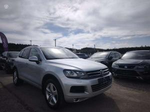 Pelēks Volkswagen Touareg 2012 Viļņa, ar dzinēja tilpumu 3.00 L un nobraukumu 234 tūkst. km par 11950 €, foto 4 vietnē AUTOMOTO.COM.LV