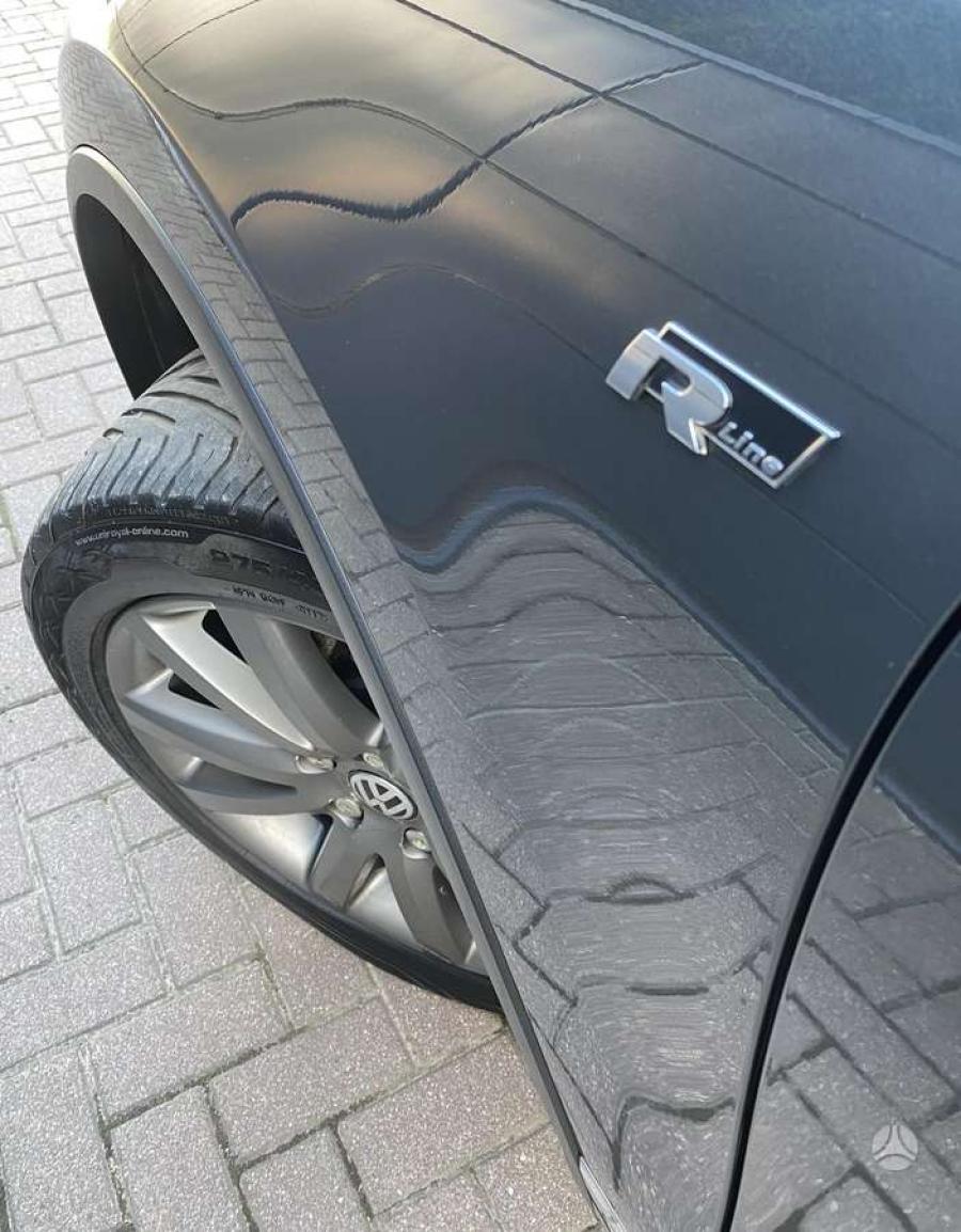 Grey Volkswagen Touareg 2012 in Marijampole, with an engine capacity of 2.97 L and mileage of 286 thousand km for 13550 €, photo 12 on AUTOMOTO.COM.LV