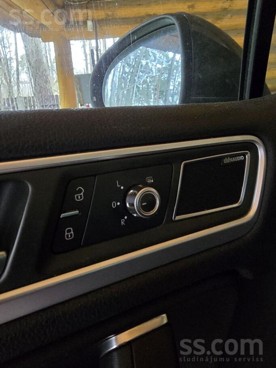 Pelēks Volkswagen Touareg 2012 Jūrmala, ar dzinēja tilpumu 3.00 L un nobraukumu 258 tūkst. km par 9500 €, foto 15 vietnē AUTOMOTO.COM.LV