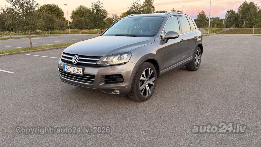 Серый Фольксваген Туарег 2012 в Таллин, объемом двигателя 4.20 л и пробегом 390 тыс. км за 11900 €, фото 1 на AUTOMOTO.COM.LV