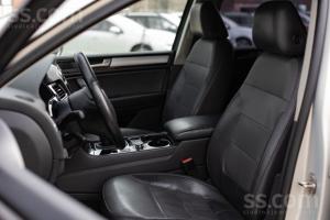Pelēks Volkswagen Touareg 2013 Rīga, ar dzinēja tilpumu 3.00 L un nobraukumu 457 tūkst. km par 9990 €, foto 12 vietnē AUTOMOTO.COM.LV