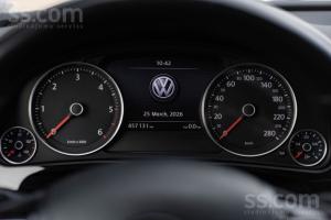 Pelēks Volkswagen Touareg 2013 Rīga, ar dzinēja tilpumu 3.00 L un nobraukumu 457 tūkst. km par 9990 €, foto 18 vietnē AUTOMOTO.COM.LV