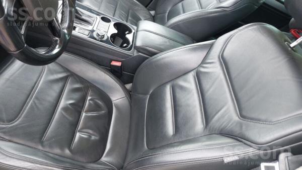 Pelēks Volkswagen Touareg 2013 Rīga, ar dzinēja tilpumu 3.00 L un nobraukumu 300 tūkst. km par 7700 €, foto 8 vietnē AUTOMOTO.COM.LV