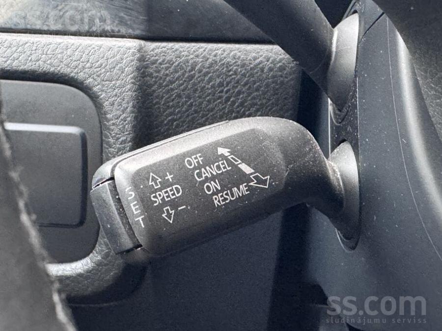 Pelēks Volkswagen Touareg 2013 Rīga, ar dzinēja tilpumu 3.00 L un nobraukumu 0 tūkst. km par 7650 €, foto 21 vietnē AUTOMOTO.COM.LV