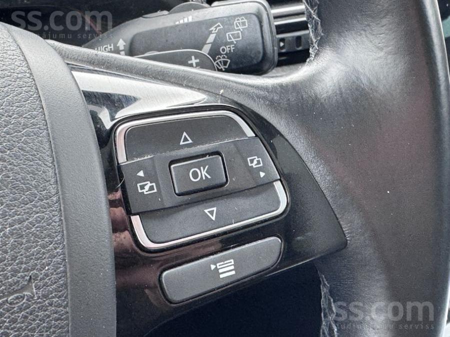 Pelēks Volkswagen Touareg 2013 Rīga, ar dzinēja tilpumu 3.00 L un nobraukumu 0 tūkst. km par 7650 €, foto 23 vietnē AUTOMOTO.COM.LV