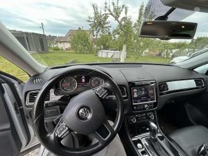 Pelēks Volkswagen Touareg 2014 Kauņa, ar dzinēja tilpumu 2.97 L un nobraukumu 305 tūkst. km par 11500 €, foto 10 vietnē AUTOMOTO.COM.LV
