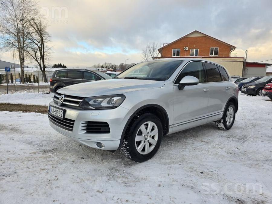Серый Фольксваген Туарег 2014 в Резекне, объемом двигателя 3.00 л и пробегом 0 тыс. км за 12850 €, фото 3 на AUTOMOTO.COM.LV