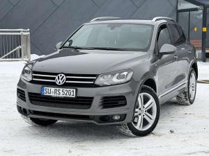 Pelēks Volkswagen Touareg 2014 Jonava, ar dzinēja tilpumu 2.97 L un nobraukumu 288 tūkst. km par 12999 €, foto 2 vietnē AUTOMOTO.COM.LV