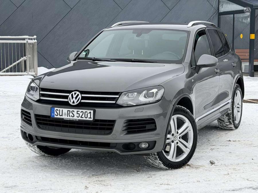 Pelēks Volkswagen Touareg 2014 Jonava, ar dzinēja tilpumu 2.97 L un nobraukumu 288 tūkst. km par 12999 €, foto 2 vietnē AUTOMOTO.COM.LV