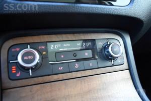 Pelēks Volkswagen Touareg 2014 Rīga, ar dzinēja tilpumu 3.00 L un nobraukumu 269 tūkst. km par 14500 €, foto 28 vietnē AUTOMOTO.COM.LV