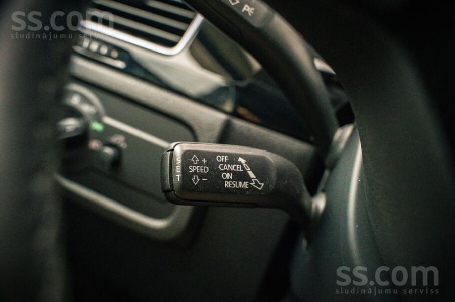 Pelēks Volkswagen Touareg 2014 Rīga, ar dzinēja tilpumu 3.00 L un nobraukumu 0 tūkst. km par 16990 €, foto 14 vietnē AUTOMOTO.COM.LV