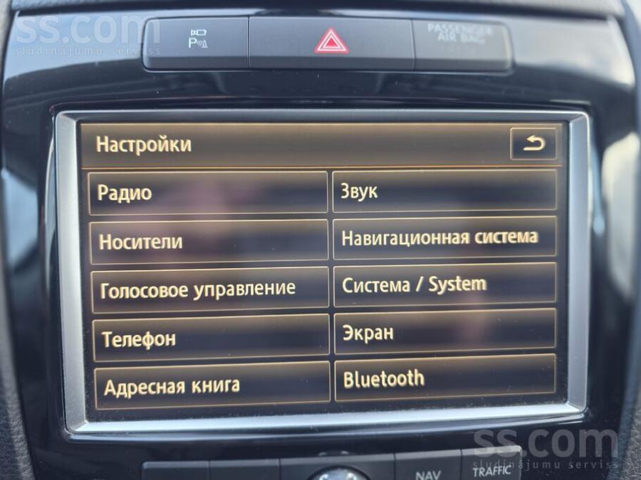 Grey Volkswagen Touareg 2014 in Rezekne, with an engine capacity of 3.00 L and mileage of 0 thousand km for 10850 €, photo 15 on AUTOMOTO.COM.LV