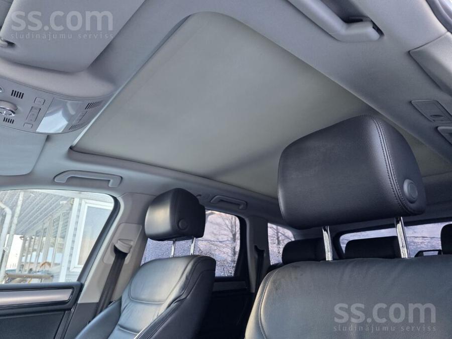 Grey Volkswagen Touareg 2014 in Rezekne, with an engine capacity of 3.00 L and mileage of 0 thousand km for 10850 €, photo 20 on AUTOMOTO.COM.LV