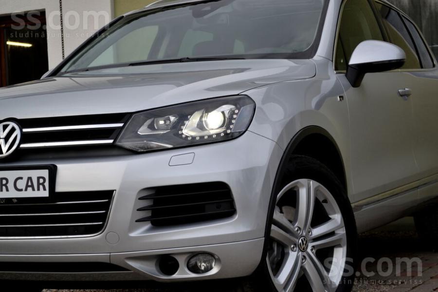 Pelēks Volkswagen Touareg 2014 Tukums, ar dzinēja tilpumu 3.00 L un nobraukumu 258 tūkst. km par 14190 €, foto 6 vietnē AUTOMOTO.COM.LV