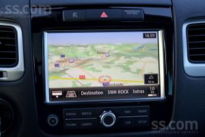 Pelēks Volkswagen Touareg 2014 Tukums, ar dzinēja tilpumu 3.00 L un nobraukumu 258 tūkst. km par 14190 €, foto 14 vietnē AUTOMOTO.COM.LV