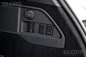 Pelēks Volkswagen Touareg 2014 Tukums, ar dzinēja tilpumu 3.00 L un nobraukumu 258 tūkst. km par 14190 €, foto 34 vietnē AUTOMOTO.COM.LV