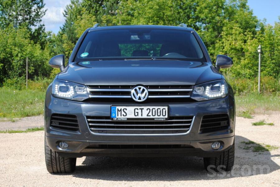 Pelēks Volkswagen Touareg 2014 Rīga, ar dzinēja tilpumu 3.00 L un nobraukumu 259 tūkst. km par 12990 €, foto 6 vietnē AUTOMOTO.COM.LV