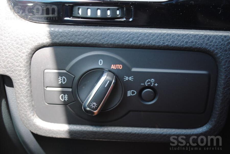 Pelēks Volkswagen Touareg 2014 Rīga, ar dzinēja tilpumu 3.00 L un nobraukumu 259 tūkst. km par 12990 €, foto 20 vietnē AUTOMOTO.COM.LV