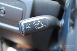 Pelēks Volkswagen Touareg 2014 Rīga, ar dzinēja tilpumu 3.00 L un nobraukumu 259 tūkst. km par 12990 €, foto 21 vietnē AUTOMOTO.COM.LV