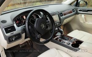 Pelēks Volkswagen Touareg 2015 Tallina, ar dzinēja tilpumu 4.10 L un nobraukumu 150 tūkst. km par 21500 €, foto 11 vietnē AUTOMOTO.COM.LV