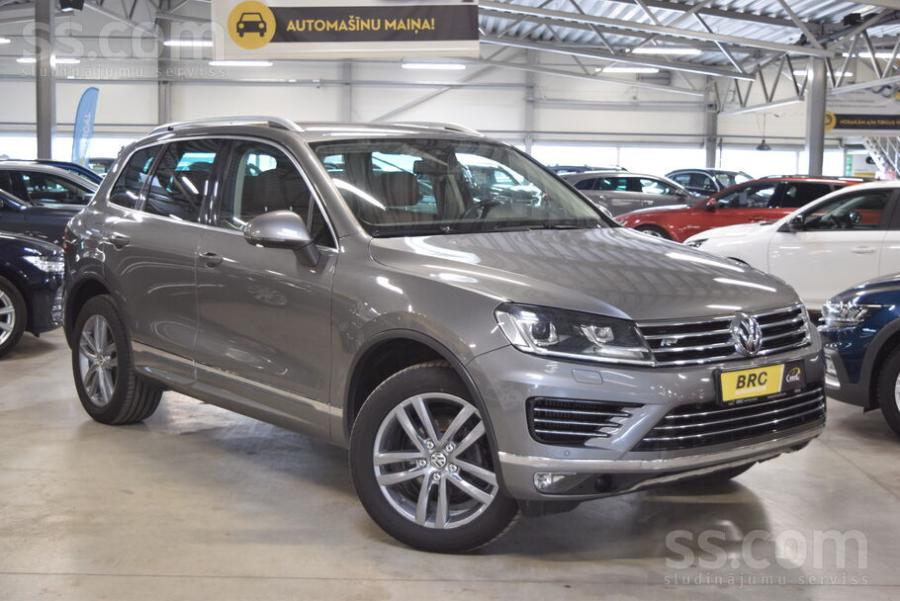 Pelēks Volkswagen Touareg 2015 Rīga, ar dzinēja tilpumu 3.00 L un nobraukumu 191 tūkst. km par 14900 €, foto 1 vietnē AUTOMOTO.COM.LV