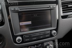 Pelēks Volkswagen Touareg 2015 Jelgava, ar dzinēja tilpumu 3.00 L un nobraukumu 0 tūkst. km par 12500 €, foto 16 vietnē AUTOMOTO.COM.LV