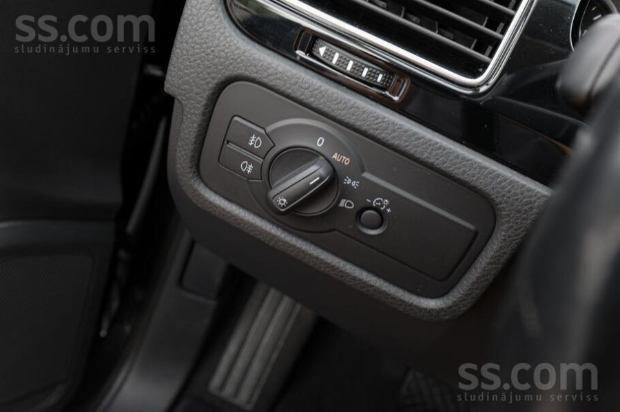 Pelēks Volkswagen Touareg 2015 Jelgava, ar dzinēja tilpumu 3.00 L un nobraukumu 0 tūkst. km par 12500 €, foto 25 vietnē AUTOMOTO.COM.LV