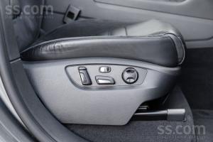 Grey Volkswagen Touareg 2015 in Riga, with an engine capacity of 3.00 L and mileage of 222 thousand km for 17950 €, photo 19 on AUTOMOTO.COM.LV