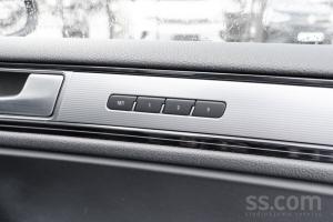Grey Volkswagen Touareg 2015 in Riga, with an engine capacity of 3.00 L and mileage of 222 thousand km for 17950 €, photo 20 on AUTOMOTO.COM.LV