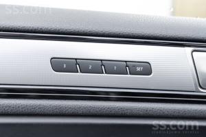 Grey Volkswagen Touareg 2015 in Riga, with an engine capacity of 3.00 L and mileage of 222 thousand km for 17950 €, photo 23 on AUTOMOTO.COM.LV
