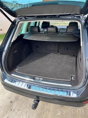 Pelēks Volkswagen Touareg 2015 Rēzekne, ar dzinēja tilpumu 3.00 L un nobraukumu 241 tūkst. km par 24000 €, foto 19 vietnē AUTOMOTO.COM.LV