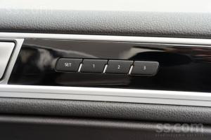 Pelēks Volkswagen Touareg 2015 Rīga, ar dzinēja tilpumu 3.00 L un nobraukumu 230 tūkst. km par 21800 €, foto 10 vietnē AUTOMOTO.COM.LV