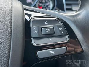Pelēks Volkswagen Touareg 2015 Rīga, ar dzinēja tilpumu 4.20 L un nobraukumu 0 tūkst. km par 9899 €, foto 15 vietnē AUTOMOTO.COM.LV