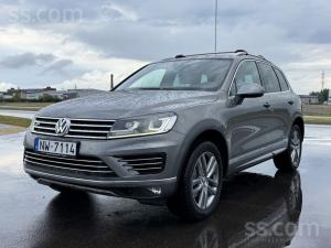 Pelēks Volkswagen Touareg 2016 Liepāja, ar dzinēja tilpumu 3.00 L un nobraukumu 181 tūkst. km par 18500 €, foto 4 vietnē AUTOMOTO.COM.LV