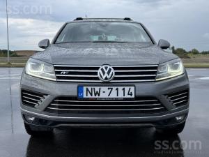 Pelēks Volkswagen Touareg 2016 Liepāja, ar dzinēja tilpumu 3.00 L un nobraukumu 181 tūkst. km par 18500 €, foto 8 vietnē AUTOMOTO.COM.LV