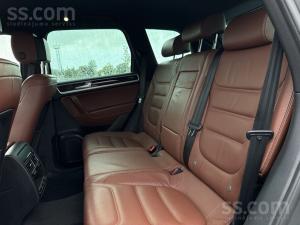 Pelēks Volkswagen Touareg 2016 Liepāja, ar dzinēja tilpumu 3.00 L un nobraukumu 181 tūkst. km par 18500 €, foto 18 vietnē AUTOMOTO.COM.LV