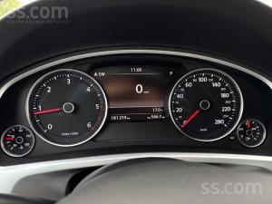 Pelēks Volkswagen Touareg 2016 Liepāja, ar dzinēja tilpumu 3.00 L un nobraukumu 181 tūkst. km par 18500 €, foto 30 vietnē AUTOMOTO.COM.LV