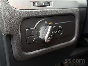Pelēks Volkswagen Touareg 2016 Liepāja, ar dzinēja tilpumu 3.00 L un nobraukumu 181 tūkst. km par 18500 €, foto 33 vietnē AUTOMOTO.COM.LV