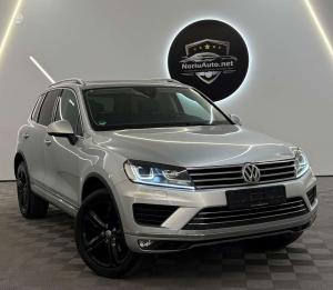 Pelēks Volkswagen Touareg 2017 Marijampole, ar dzinēja tilpumu 2.97 L un nobraukumu 311 tūkst. km par 15999 €, foto  vietnē AUTOMOTO.COM.LV