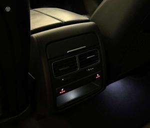 Pelēks Volkswagen Touareg 2017 Marijampole, ar dzinēja tilpumu 2.97 L un nobraukumu 311 tūkst. km par 15999 €, foto 24 vietnē AUTOMOTO.COM.LV