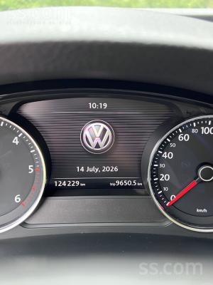 Pelēks Volkswagen Touareg 2017 Rīga, ar dzinēja tilpumu 3.00 L un nobraukumu 124 tūkst. km par 26900 €, foto 7 vietnē AUTOMOTO.COM.LV