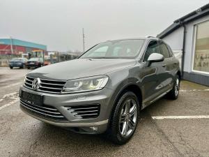 Pelēks Volkswagen Touareg 2018 Šauļi, ar dzinēja tilpumu 2.97 L un nobraukumu 212 tūkst. km par 16300 €, foto  vietnē AUTOMOTO.COM.LV