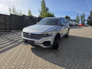 Серый Фольксваген Туарег 2018 в Тельшяй, объемом двигателя 2.97 л и пробегом 183 тыс. км за 28999 €, фото 20 на AUTOMOTO.COM.LV