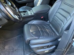 Pelēks Volkswagen Touareg 2019 Tallina, ar dzinēja tilpumu 3.00 L un nobraukumu 175 tūkst. km par 32900 €, foto 15 vietnē AUTOMOTO.COM.LV