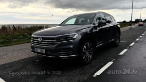 Серый Фольксваген Туарег 2019 в Таллин, объемом двигателя 3.00 л и пробегом 170 тыс. км за 35999 €, фото 3 на AUTOMOTO.COM.LV
