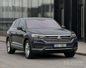 Pelēks Volkswagen Touareg 2019 Rīga, ar dzinēja tilpumu 3.00 L un nobraukumu 188 tūkst. km par 32000 €, foto 4 vietnē AUTOMOTO.COM.LV