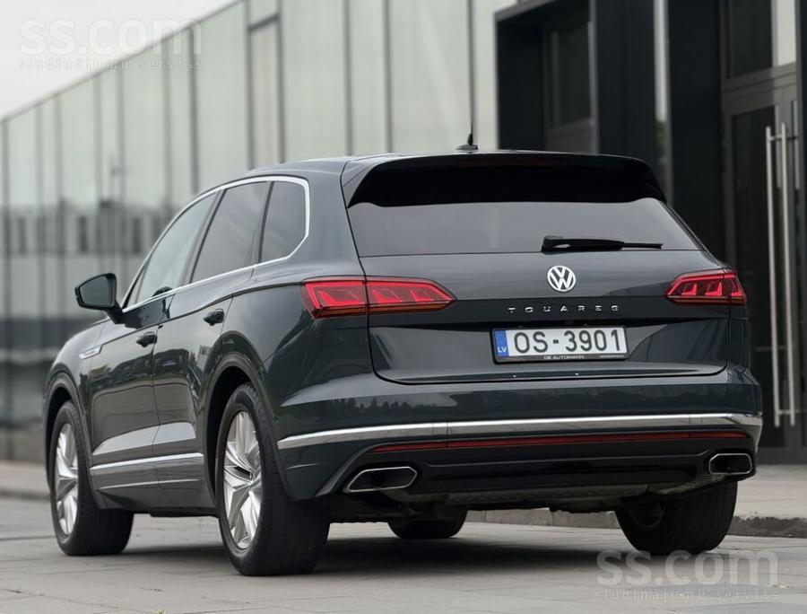 Pelēks Volkswagen Touareg 2019 Rīga, ar dzinēja tilpumu 3.00 L un nobraukumu 188 tūkst. km par 32000 €, foto 6 vietnē AUTOMOTO.COM.LV