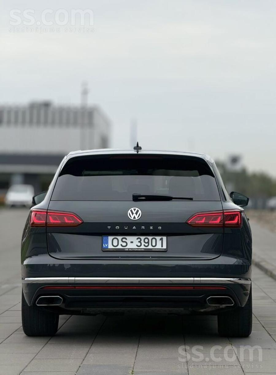 Pelēks Volkswagen Touareg 2019 Rīga, ar dzinēja tilpumu 3.00 L un nobraukumu 188 tūkst. km par 32000 €, foto 7 vietnē AUTOMOTO.COM.LV