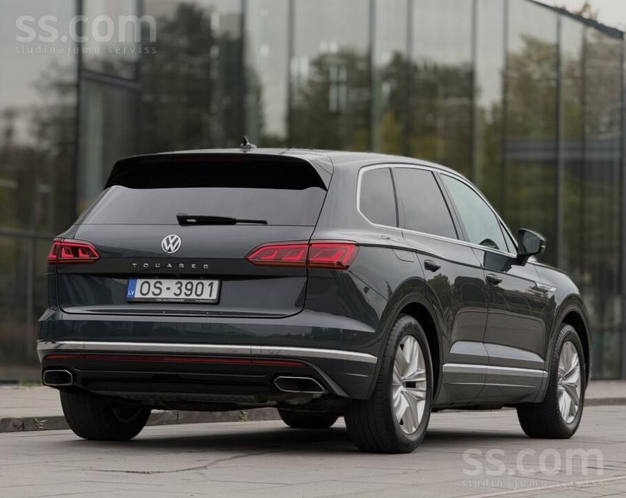 Pelēks Volkswagen Touareg 2019 Rīga, ar dzinēja tilpumu 3.00 L un nobraukumu 188 tūkst. km par 32000 €, foto 8 vietnē AUTOMOTO.COM.LV